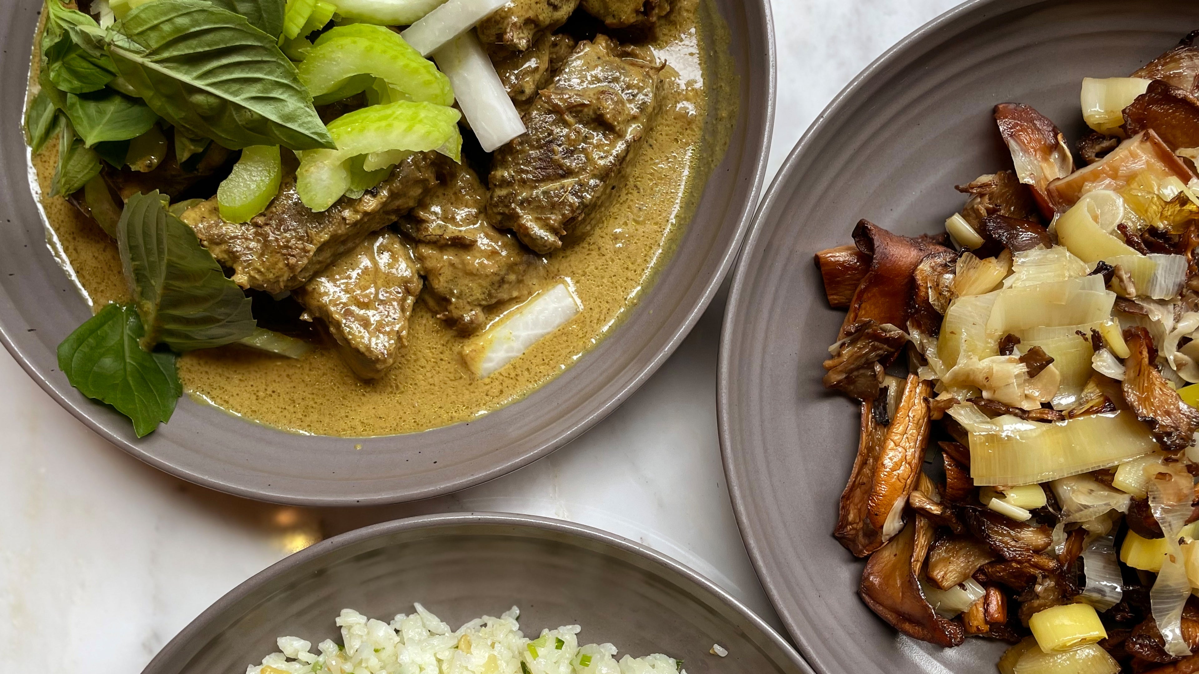 About Us | Domo at Home